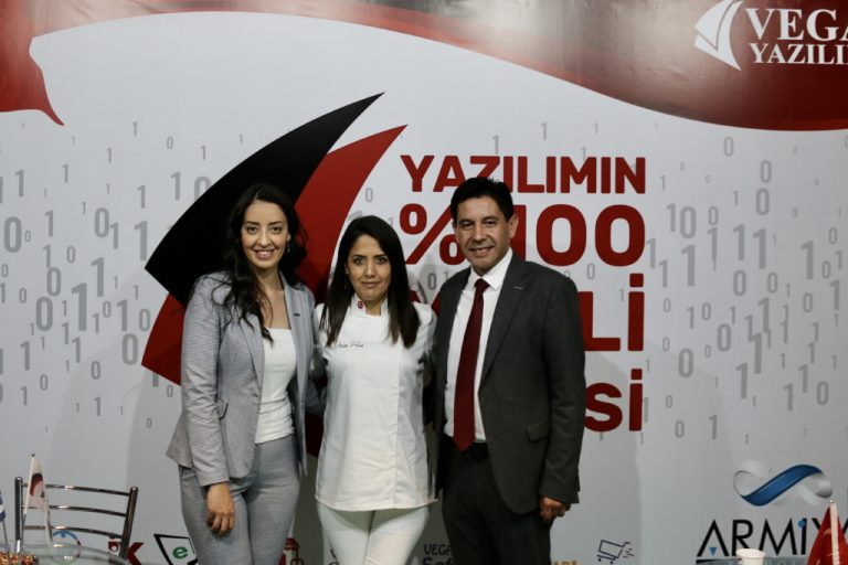 2021 MASTERCHEF Yarışmacısı Azize POLAT ARMİYA TEKNOLOJİ’Yİ Ziyaret ...